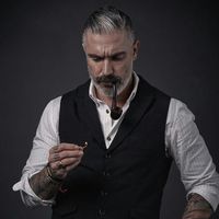 Francesco "Frank" Luciano - Characters - Kanka